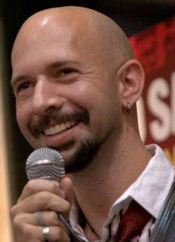 37 frases de Neil Strauss, el rey de la seducción