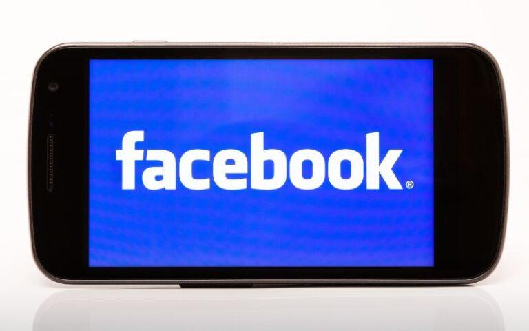 480 nombres para Facebook para hombres y mujeres