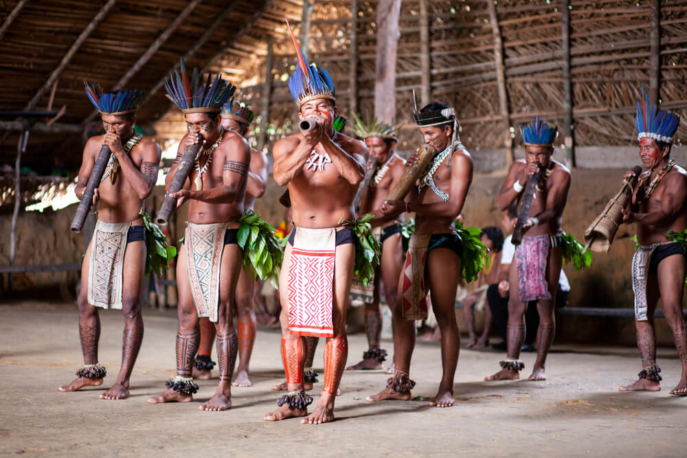 Cultura De La Región Amazónica Danzas Tradiciones Artesanías