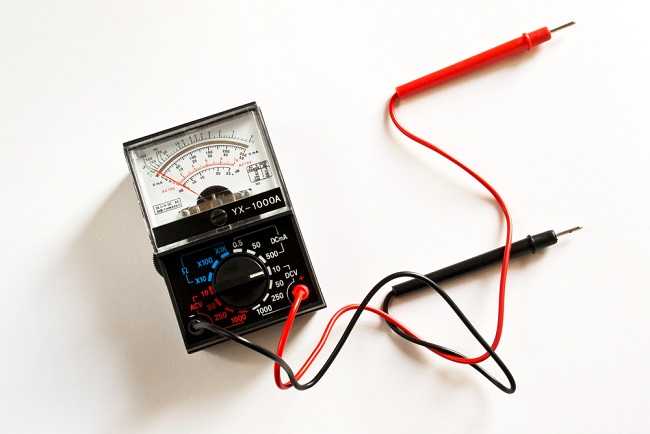 Voltímetro: características, funcionamiento, para qué sirve, tipos