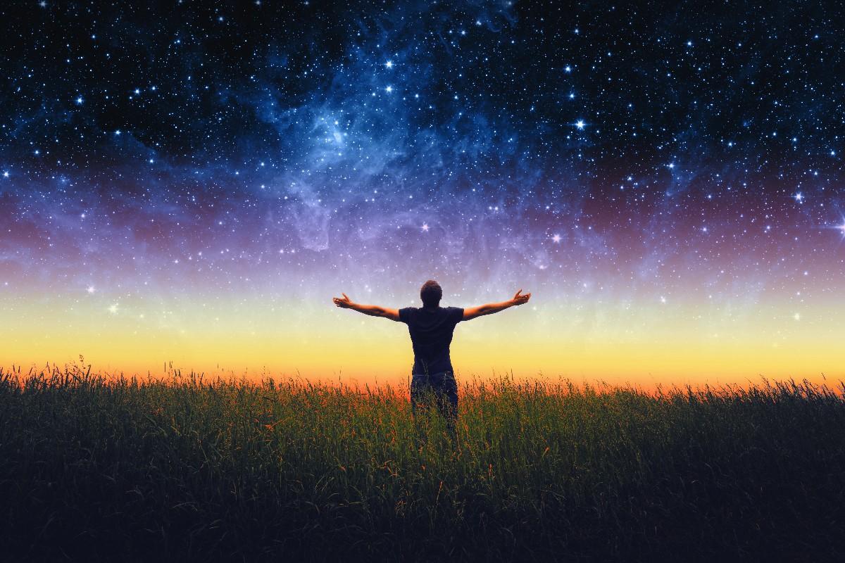 137 frases de Dios para reflexionar e inspirar a las personas