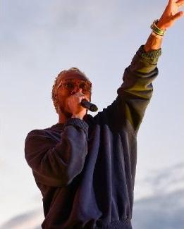 Los 35 raperos más famosos de la historia