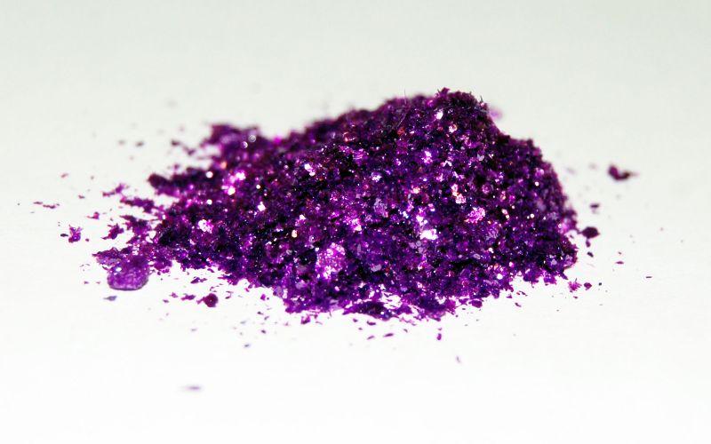 Cloruro de cromo (CrCl3): qué es, estructura, propiedades, síntesis, usos