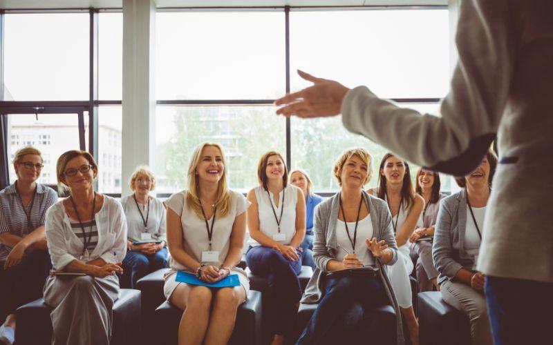 Competencias específicas: qué son, características, tipos, ejemplos