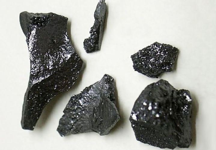 Boro: qué es, propiedades, estructura, obtención, usos y riesgos