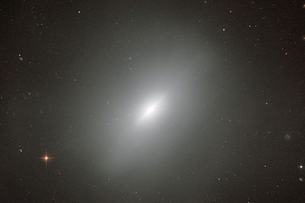 Galaxias elípticas: formación, características, tipos, ejemplos