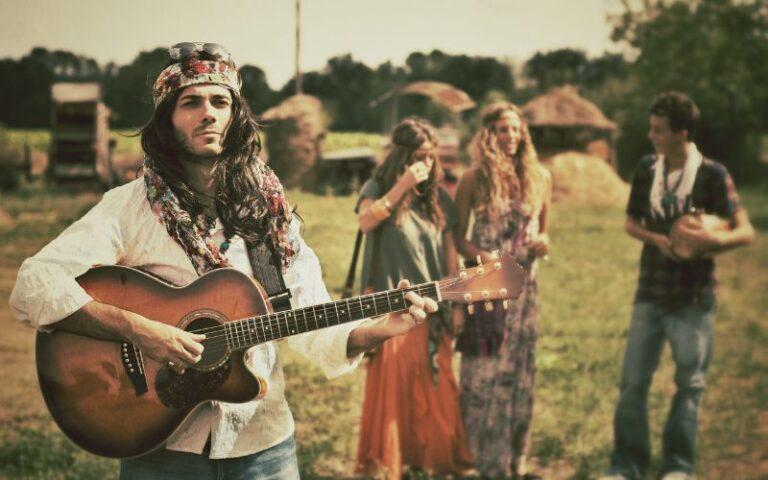 Subcultura: qué es, origen, tipos y ejemplos