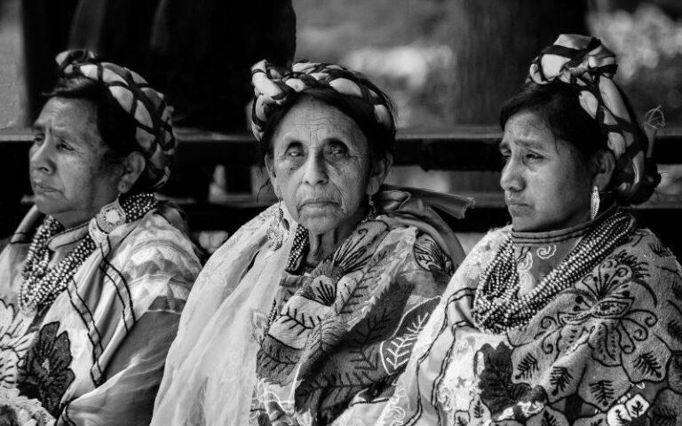 Vestimenta de los totonacas: qué es, características en hombres y mujeres