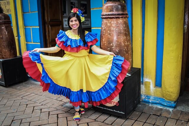 Cultura De Colombia Tradiciones Costumbres Gastronomía Música