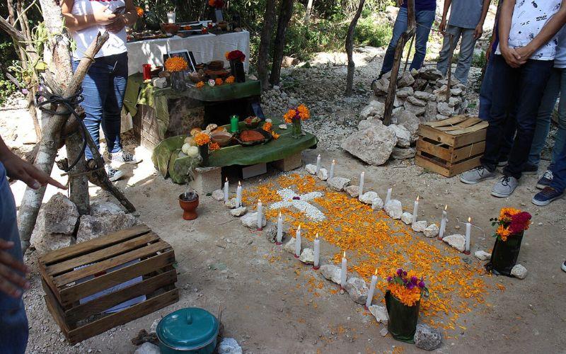 Las 14 tradiciones y costumbres más populares de los mayas