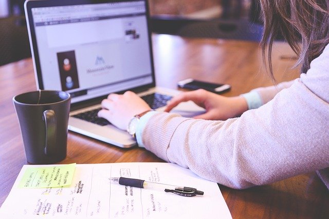 Cibergrafía: concepto, cómo hacerla y ejemplos