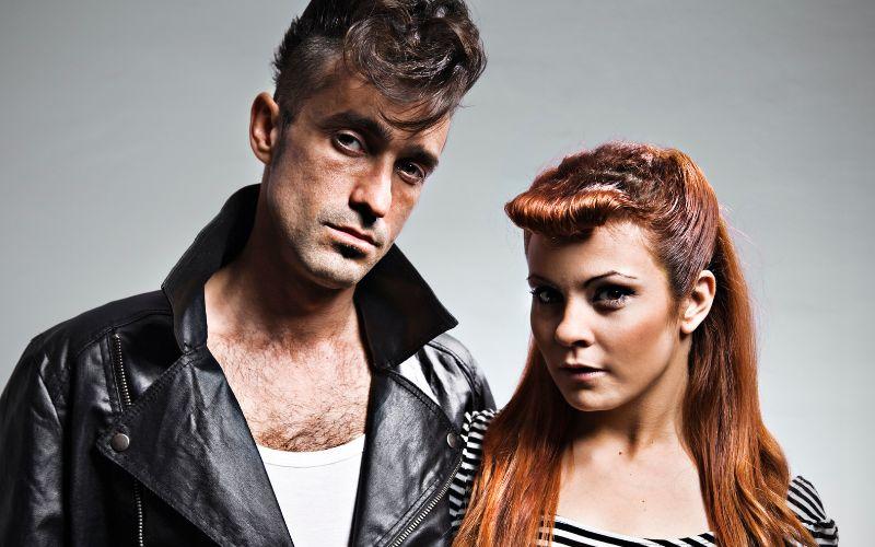 Las 32 tribus urbanas más conocidas y sus características (2022)