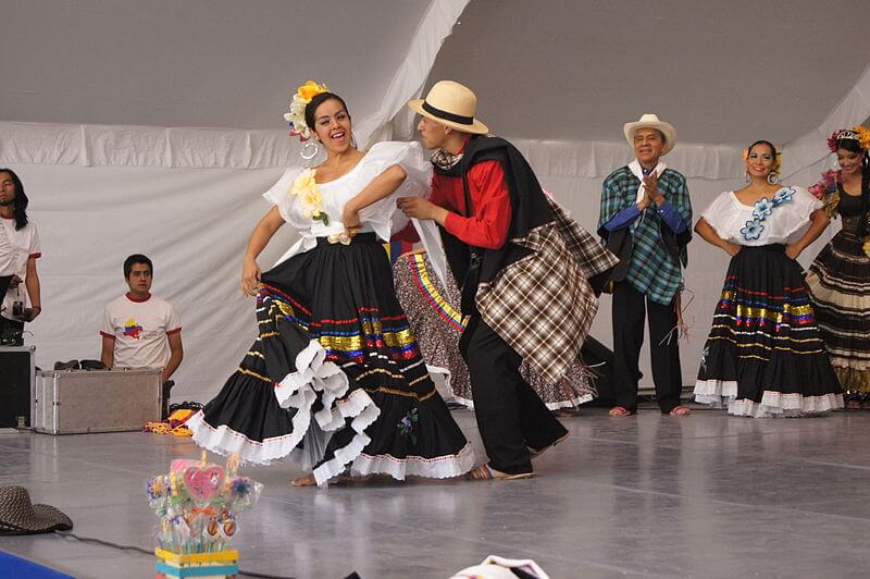 6 Bailes y Danzas Típicas de Quintana Roo Más Famosos