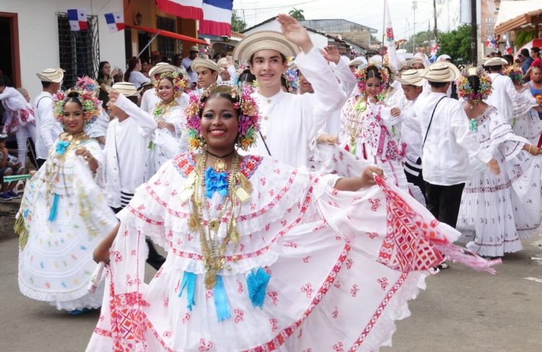 Las 6 Danzas y Bailes Típicos de Durango Más Famosos